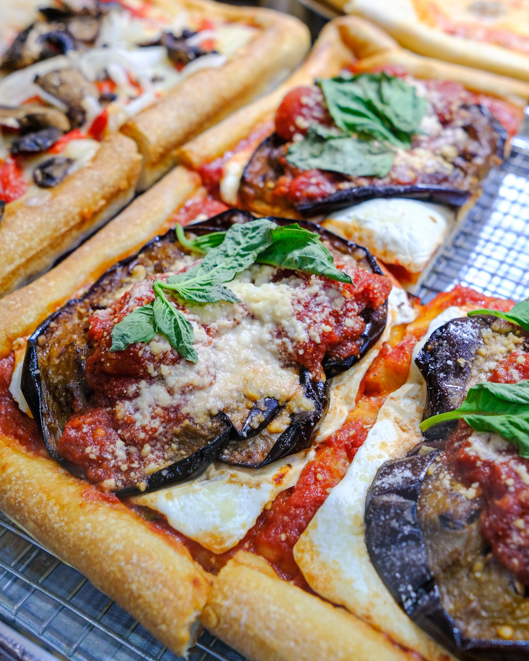 Gallery — Carnegie Pizza