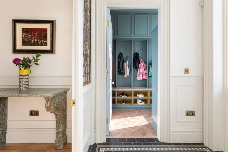 Melmore House — Dot