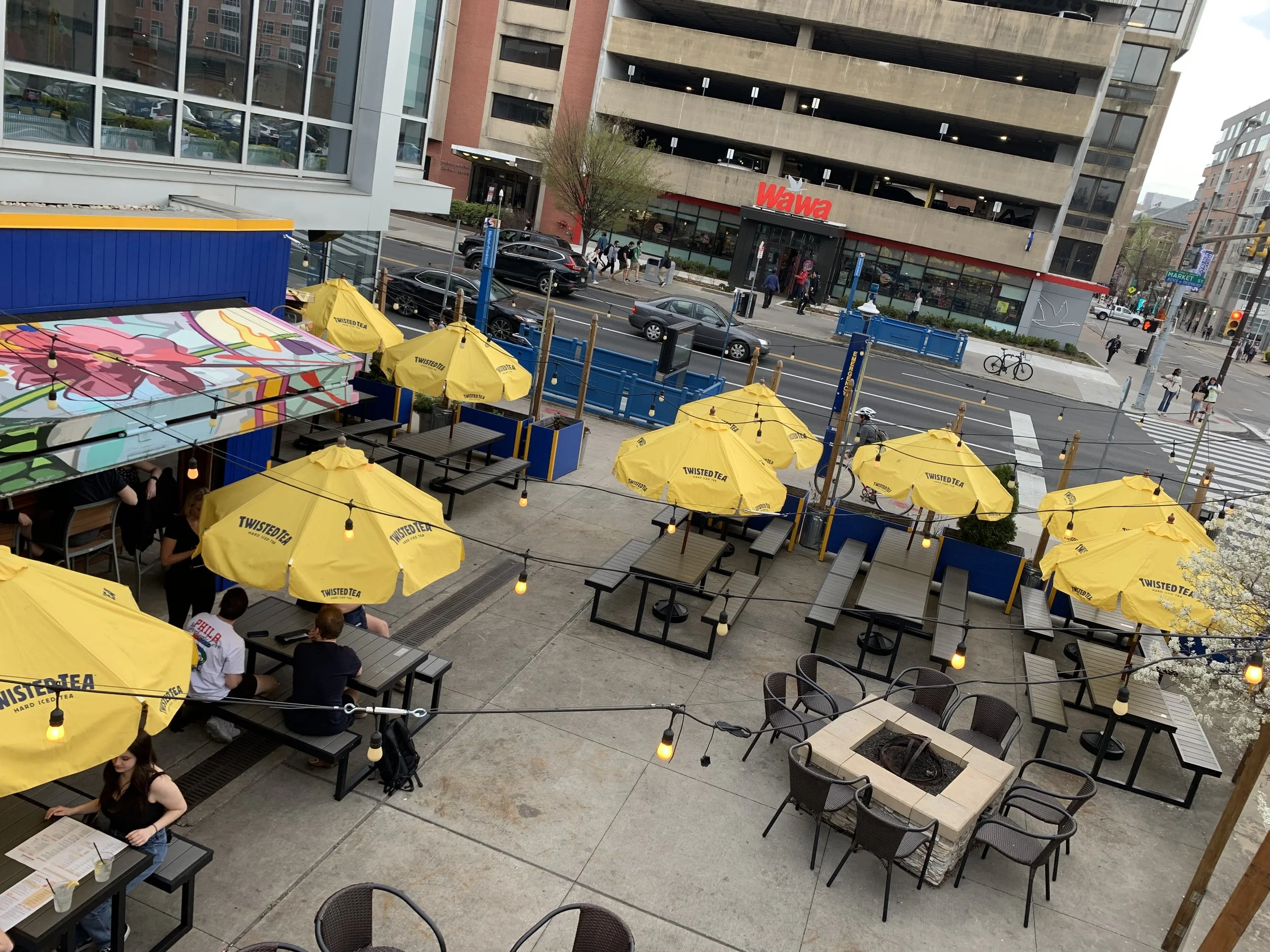 UC PATIO — Landmark Americana