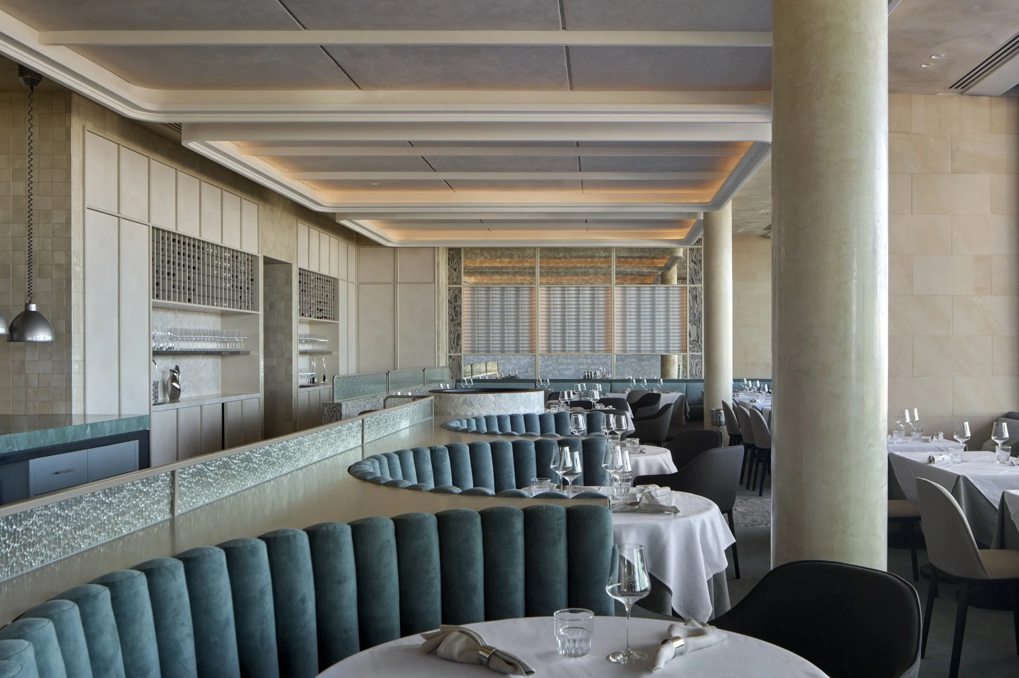 Gibney — Hospitality — Rezen Studio