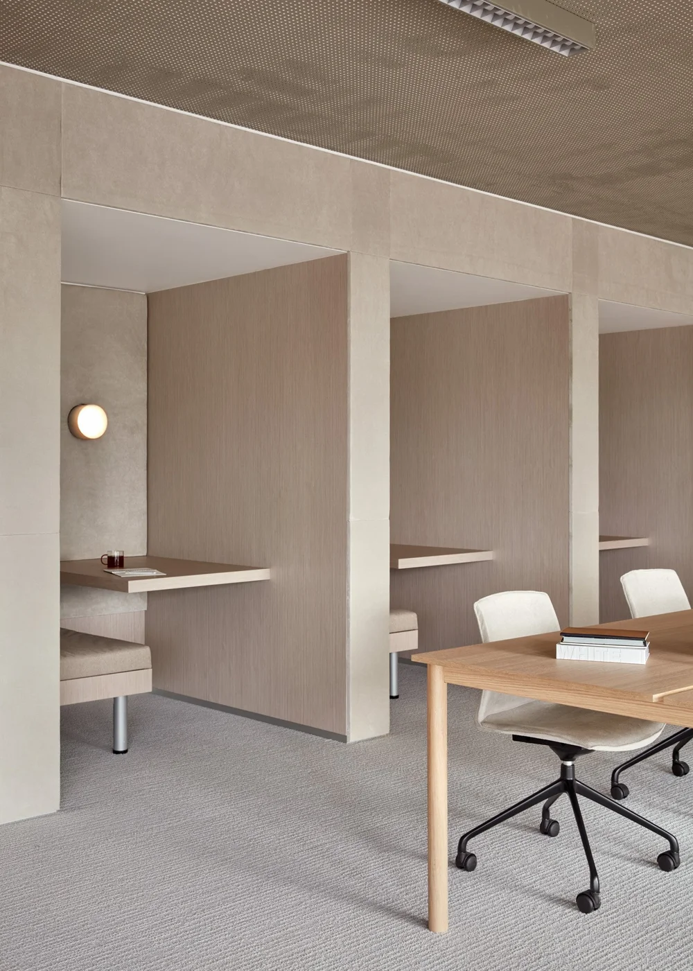 Clough — Workplace — Rezen Studio
