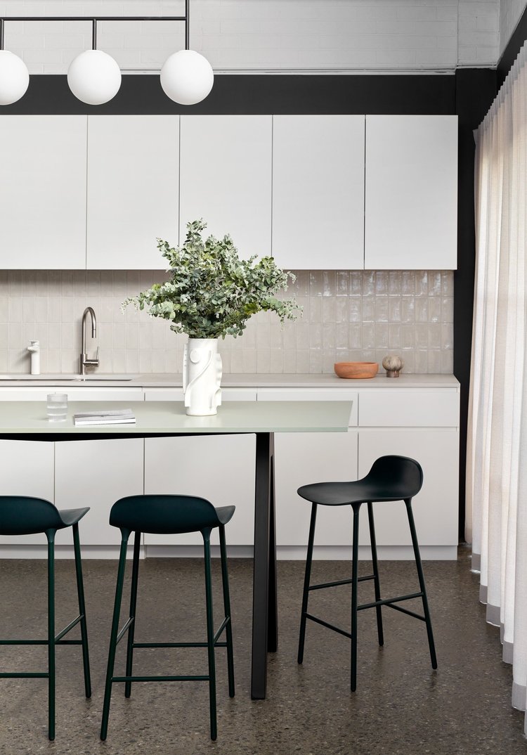 Lenox Hill — Workplace — Rezen Studio