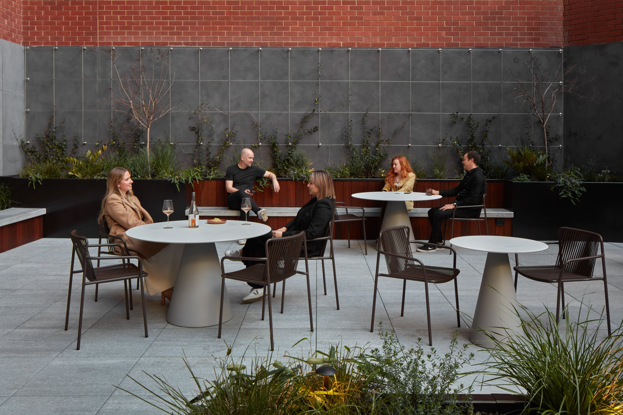 OneNinety — Workplace — Rezen Studio