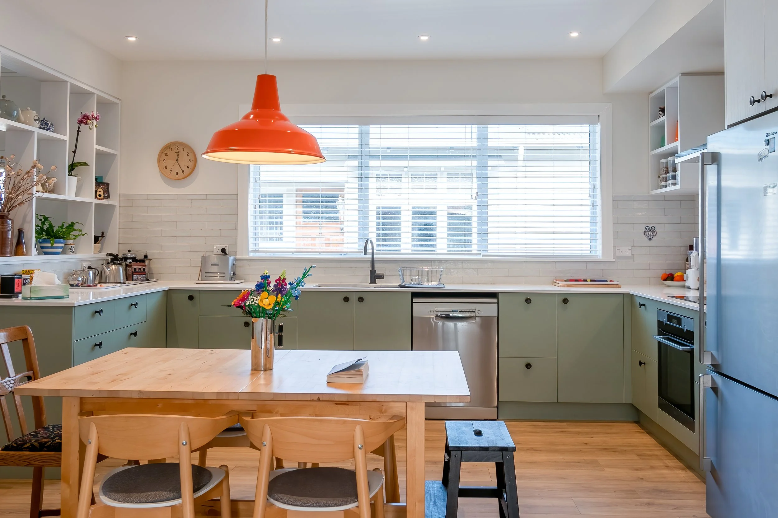 Bright, Funky Retro Kitchen