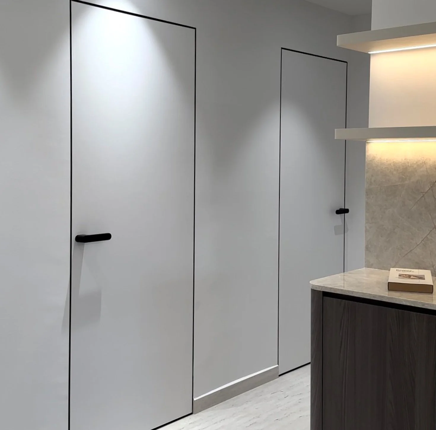 Velto Collection — 8DOORS