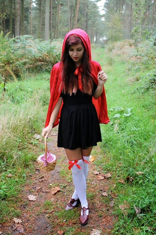 Red Riding Hood Halloween Costume DIY — Sweet Monday