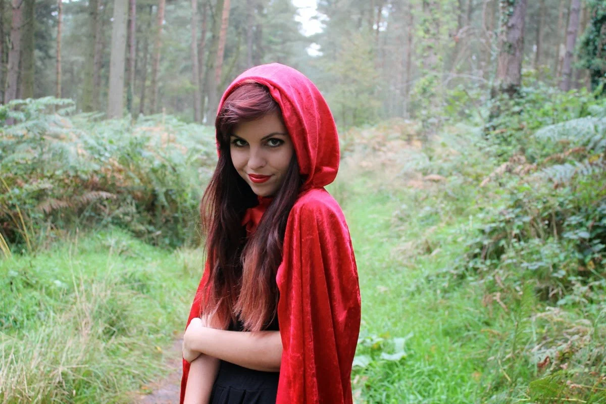 Red Riding Hood Halloween Costume DIY — Sweet Monday
