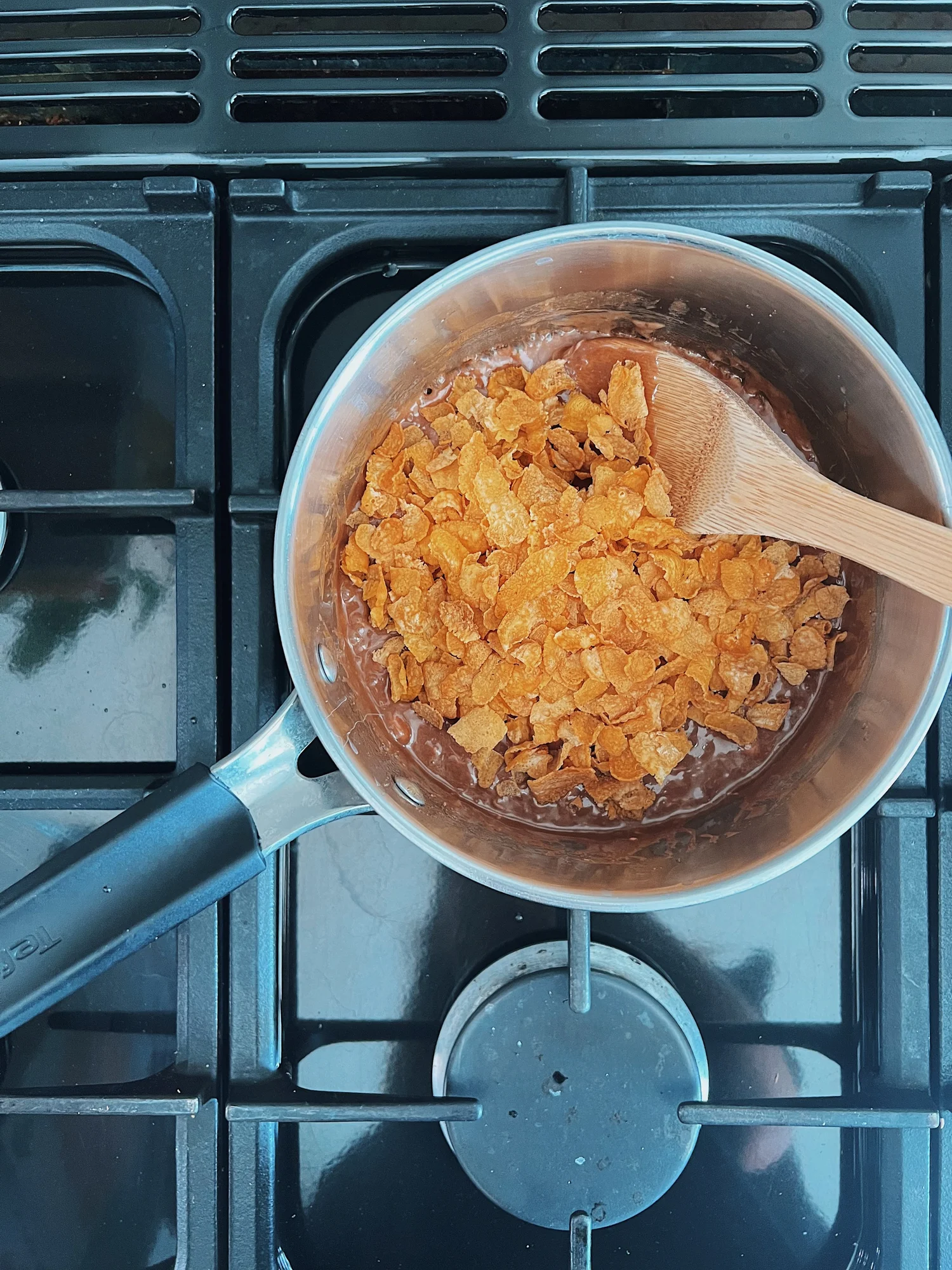Mars Bar Cornflake Cake Recipe — Sweet Monday