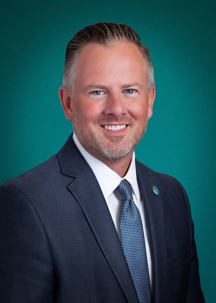 Board or Trustees — Pass it Along