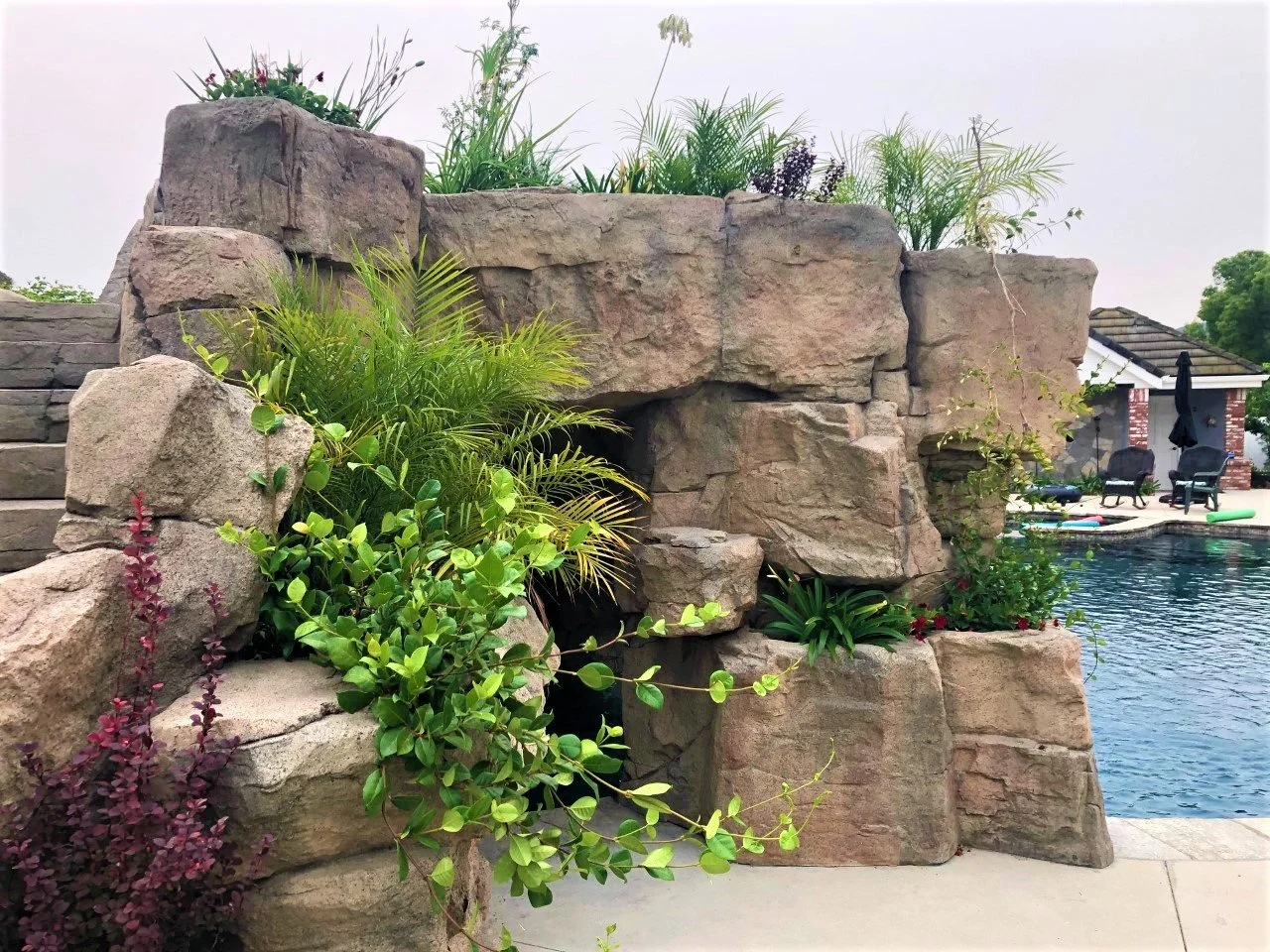 Arizona Artificial Rock Contractor — Stoneface Inc.