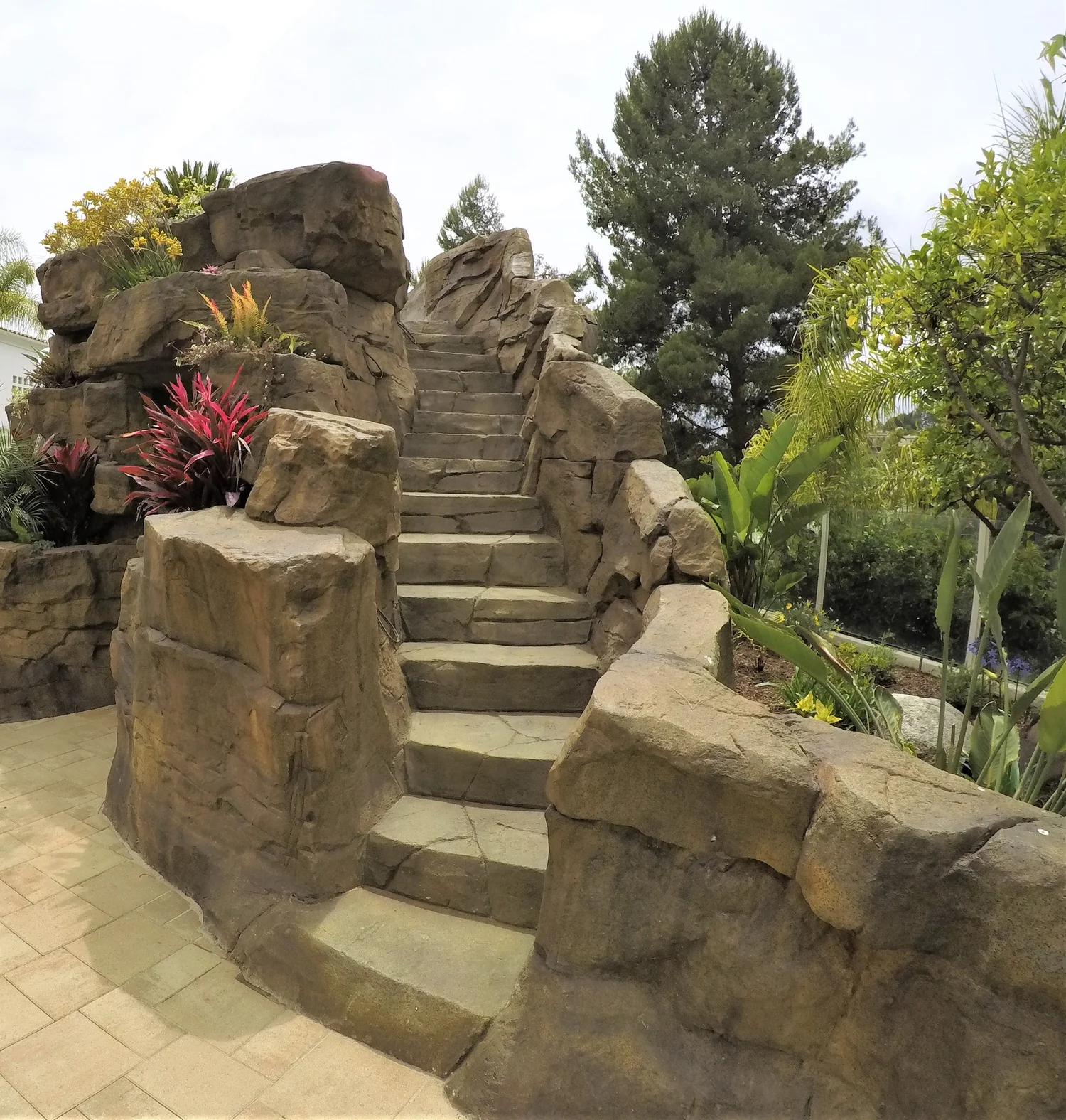 Utah Artificial Rock Contractor — Stoneface Inc.