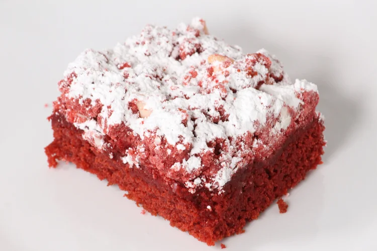 Gluten-free Red Velvet Crumb Cake — EZ2BGlutenFree
