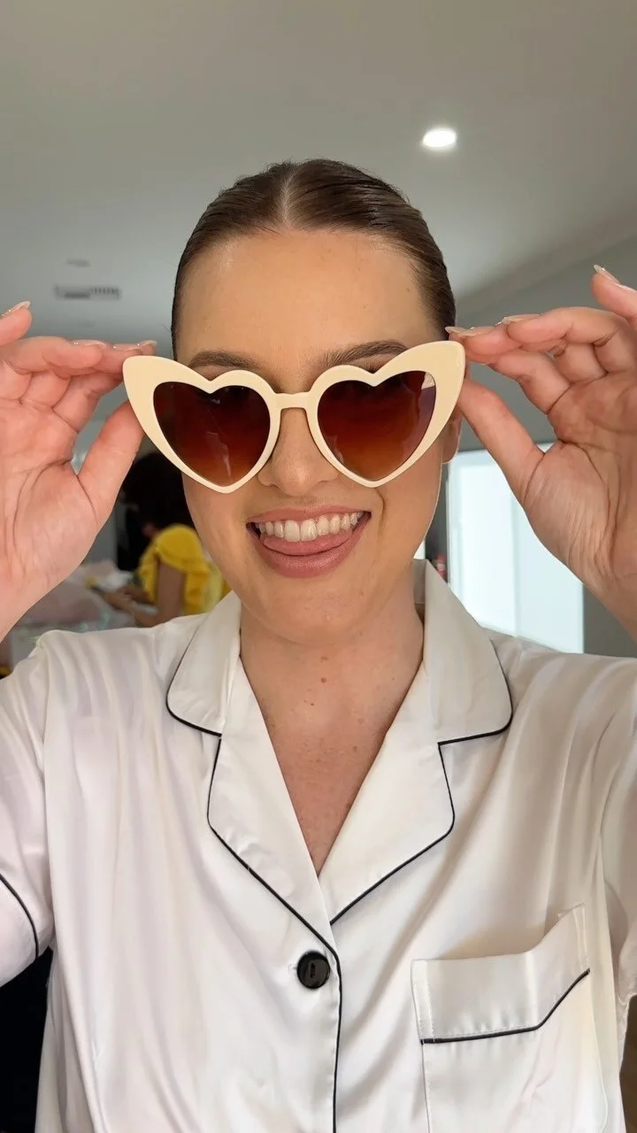 HOLLY MUDGE MAKEUP ARTIST