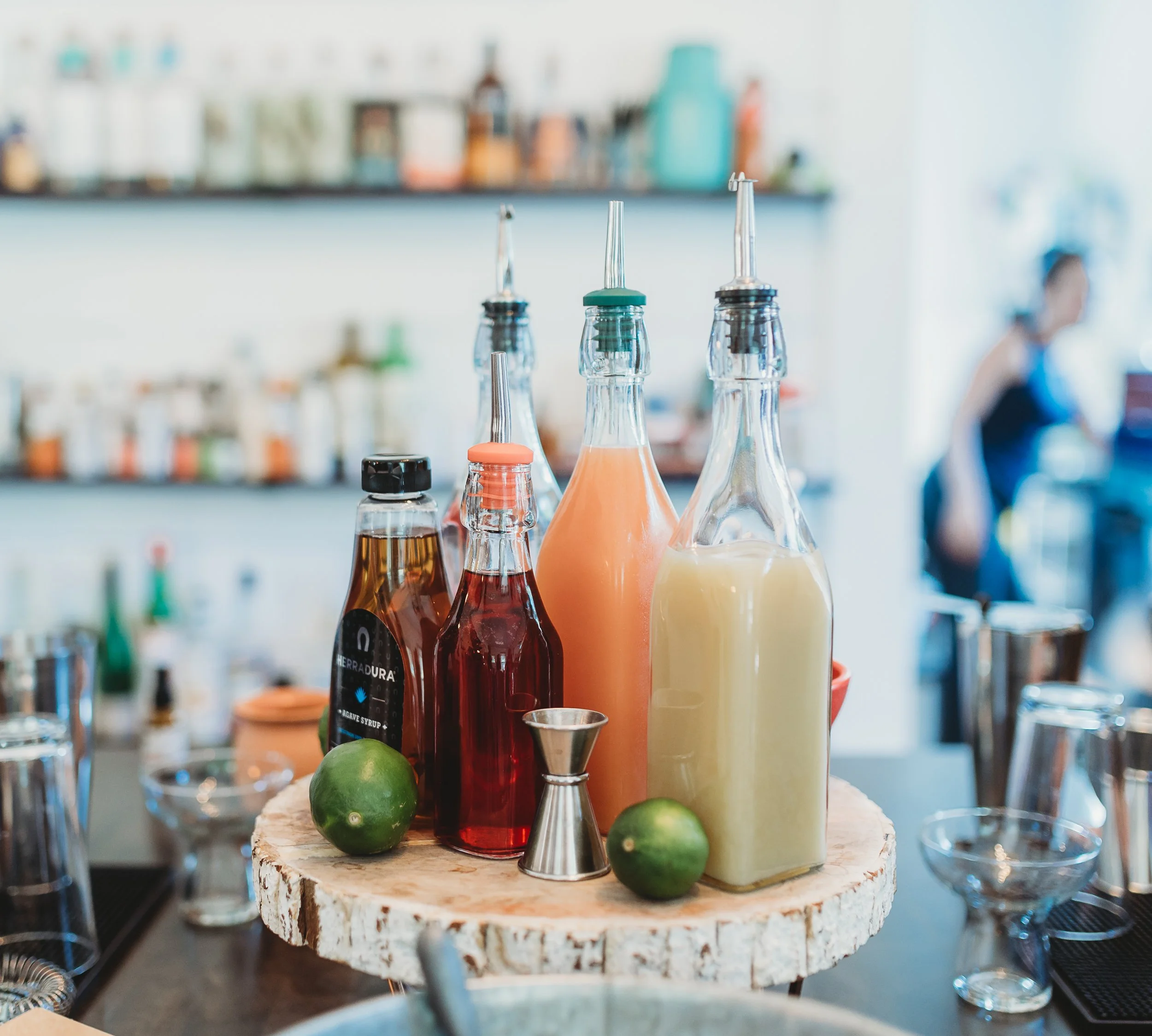 Master Mixology: Join Top Cocktail Classes in Texas Hill Country