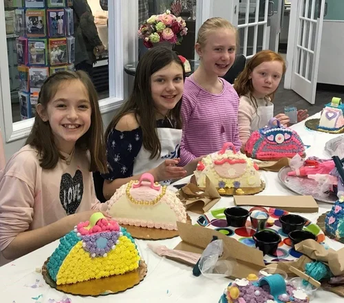 EVENT ROOM — Celebrating Life Cake Boutique