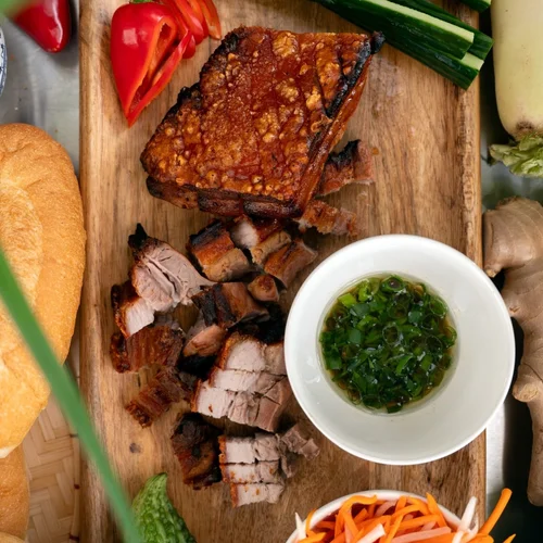 COM VIET | Experience Authentic Vietnamese – Reserve Today