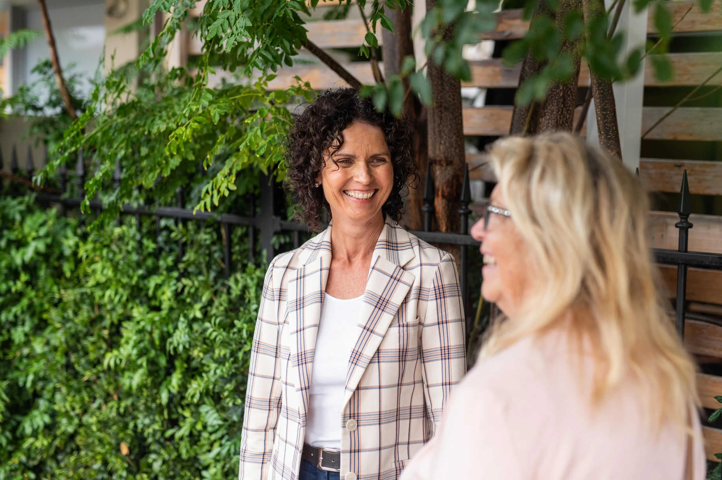 Contact — Sarah Andrews