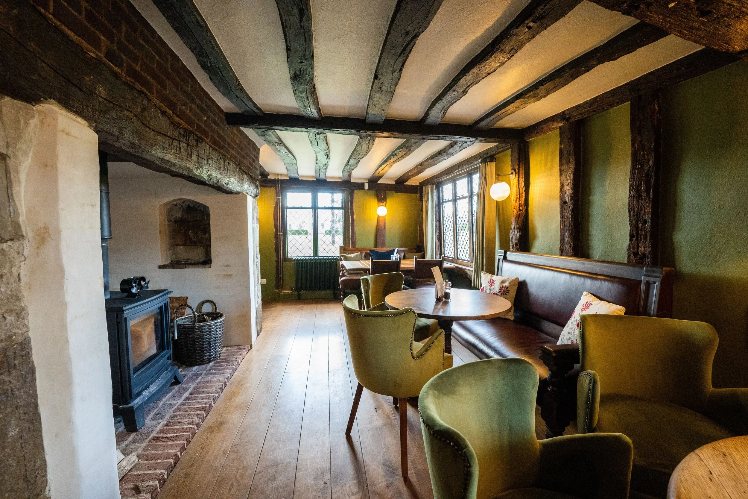 Delicious Food with Fresh Ingredients - Menu | The Royal Oak