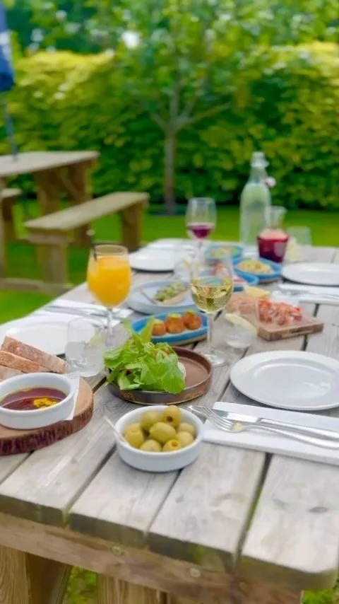 Pub & Restaurant in Madingley | The Three Horseshoes