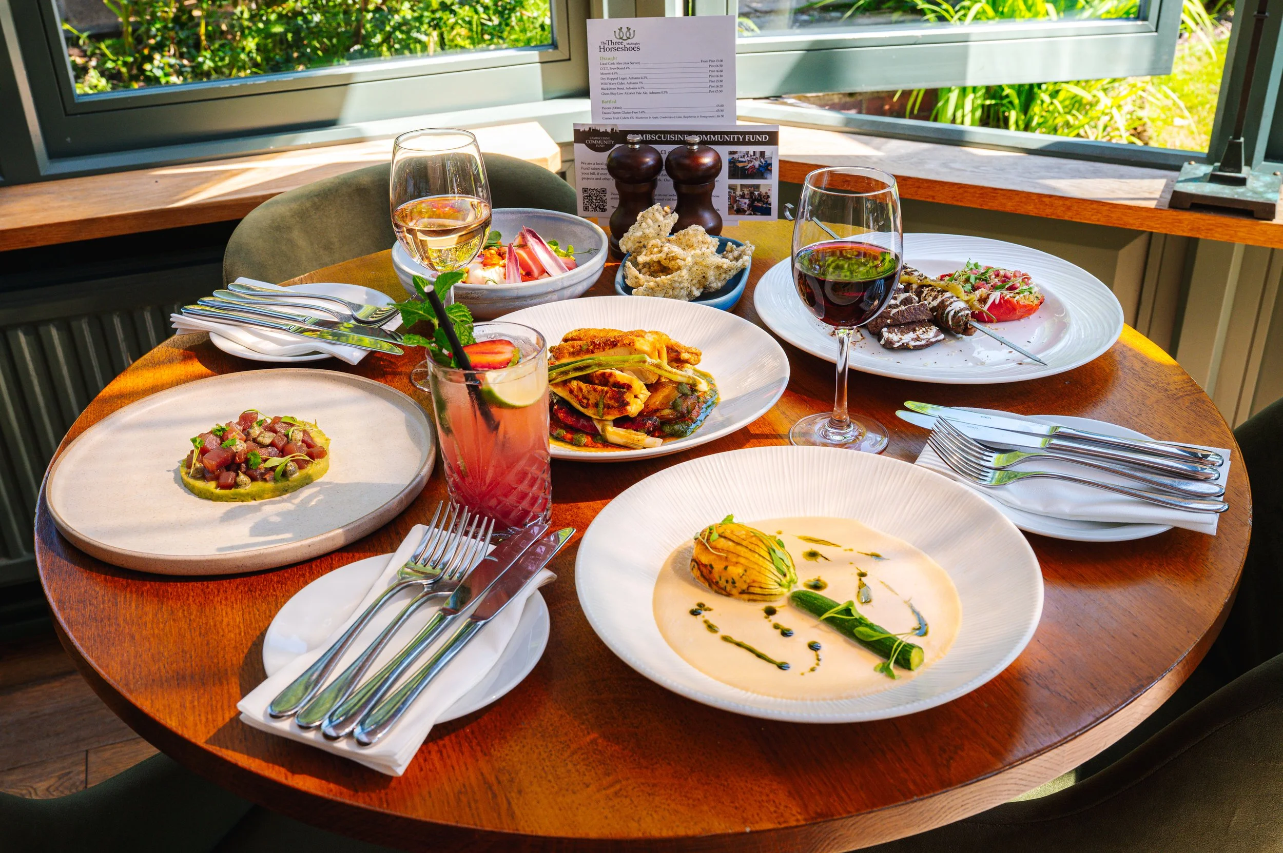 Pub & Restaurant in Madingley | The Three Horseshoes