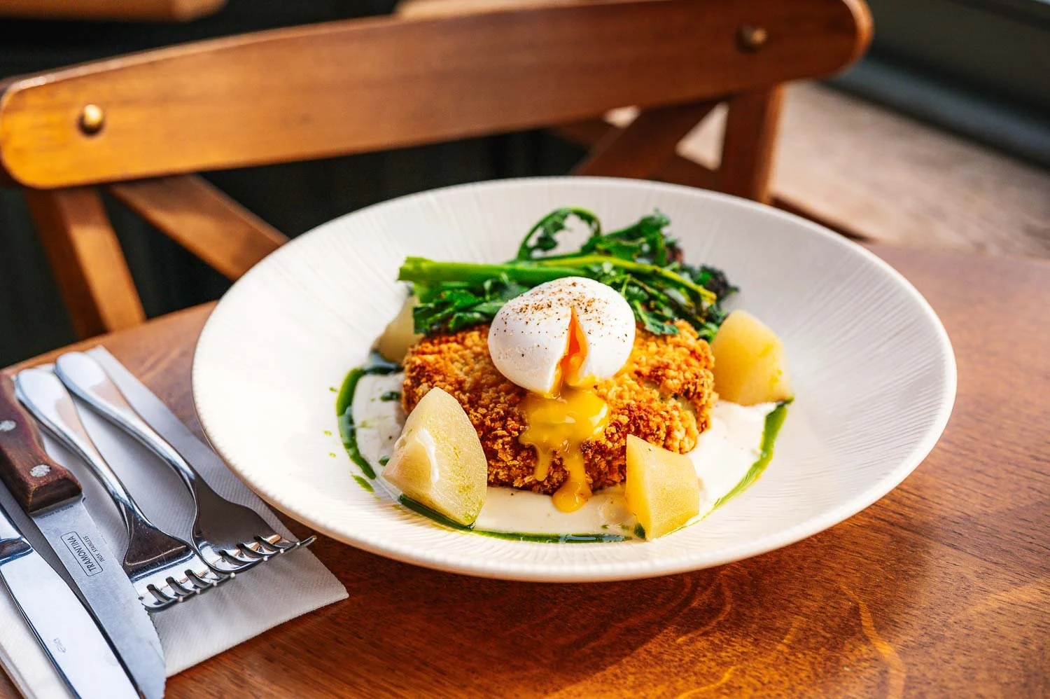 Delicious Food with Fresh Ingredients - Menu | The Three Horseshoes
