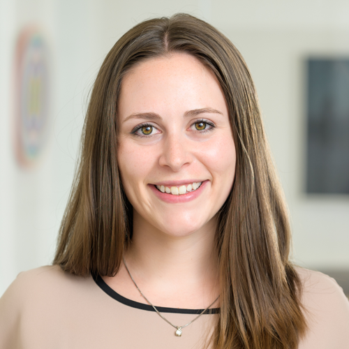 Elizabeth Gordon Bio — The Shah Foundation