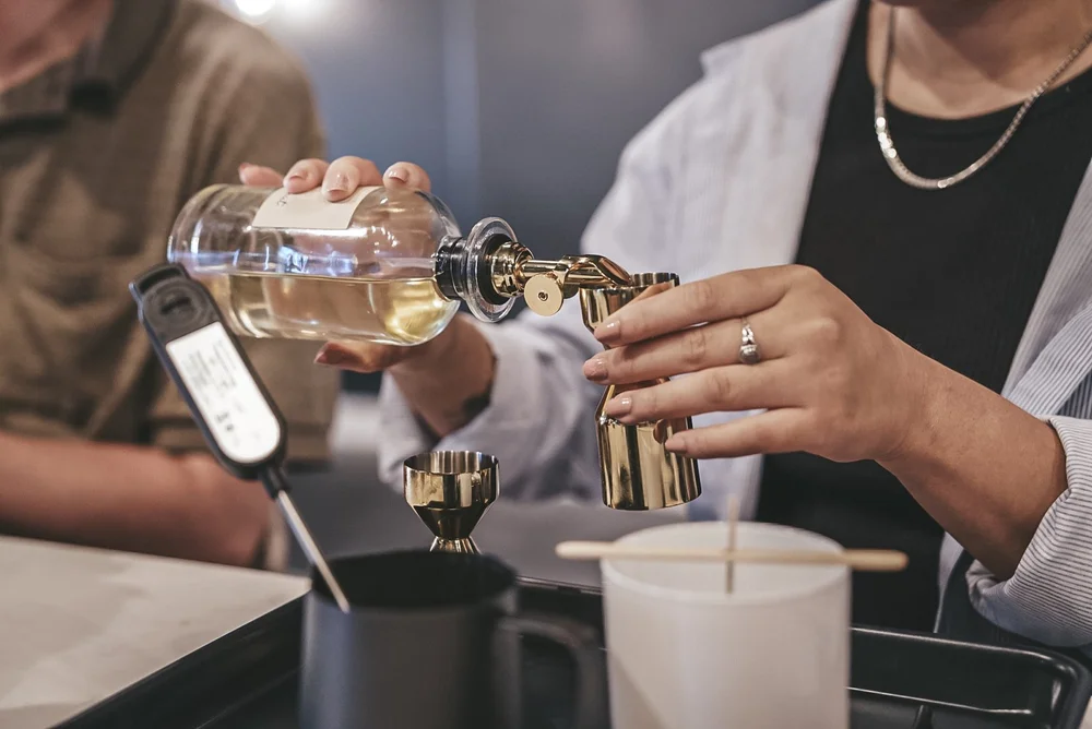 Make & Mellow Custom Candle Bar