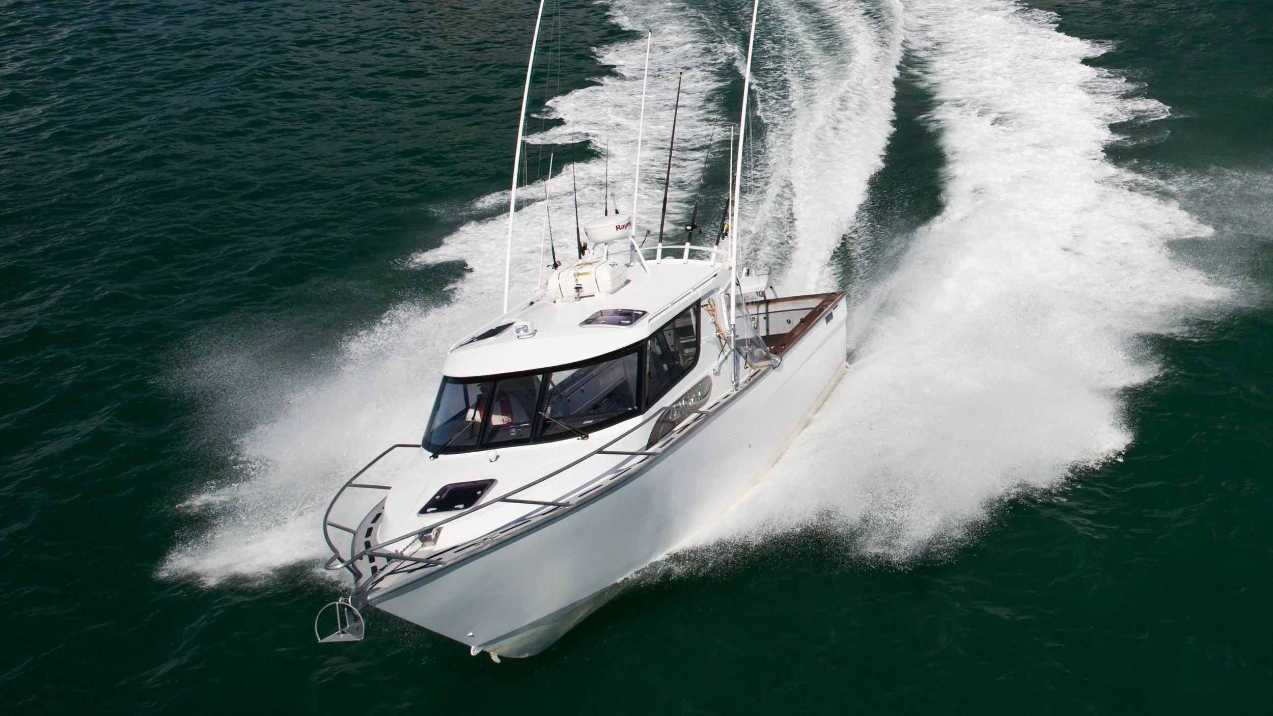 970 Pro Sportsman aluminium fishing boat custom built by White Pointer ...