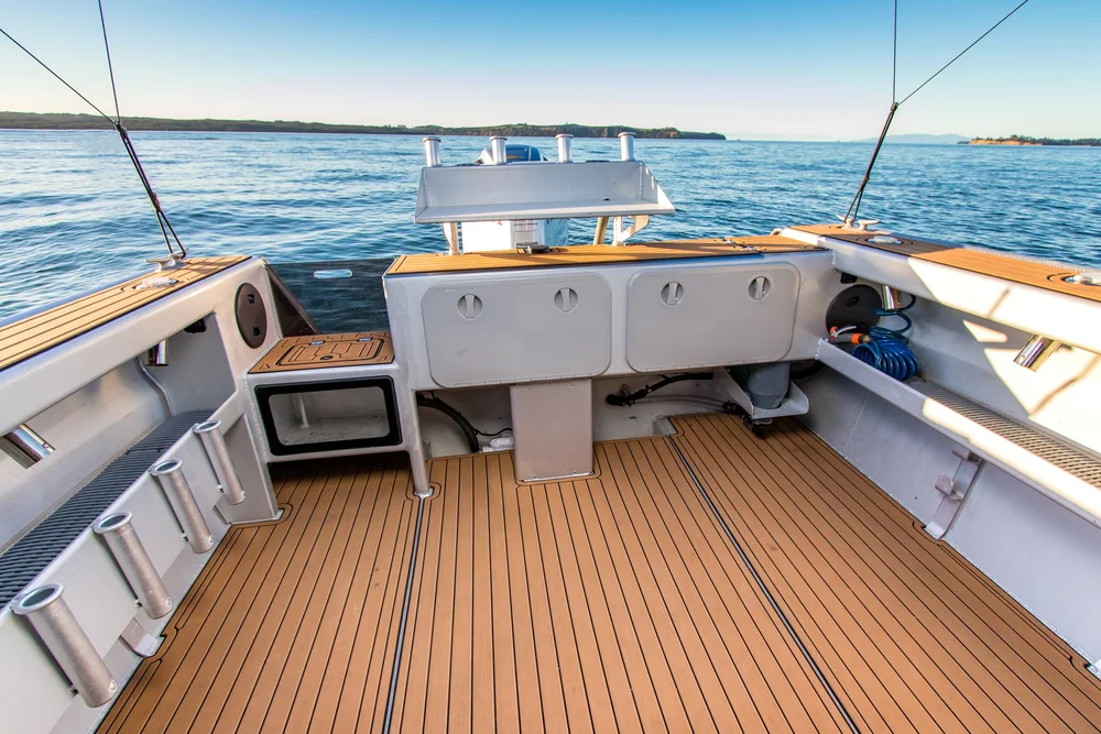 800 Sports Cruiser aluminium fishing boat custom built by White Pointer ...