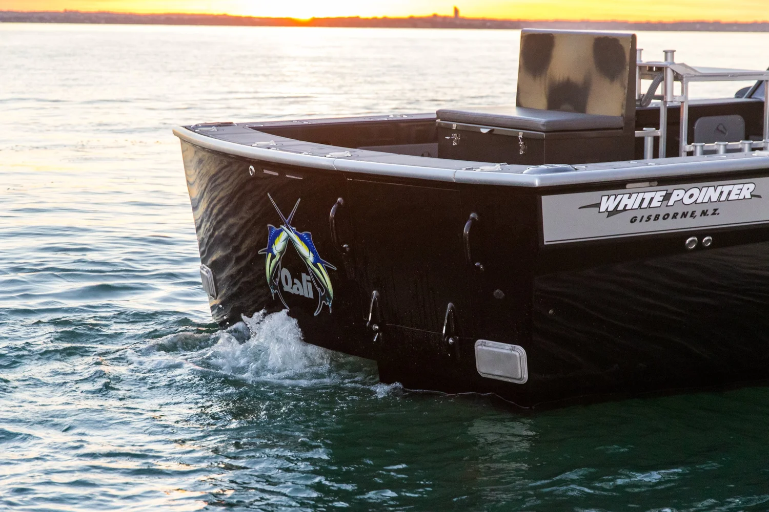 970 Pro Sportsman aluminium fishing boat custom built by White Pointer ...