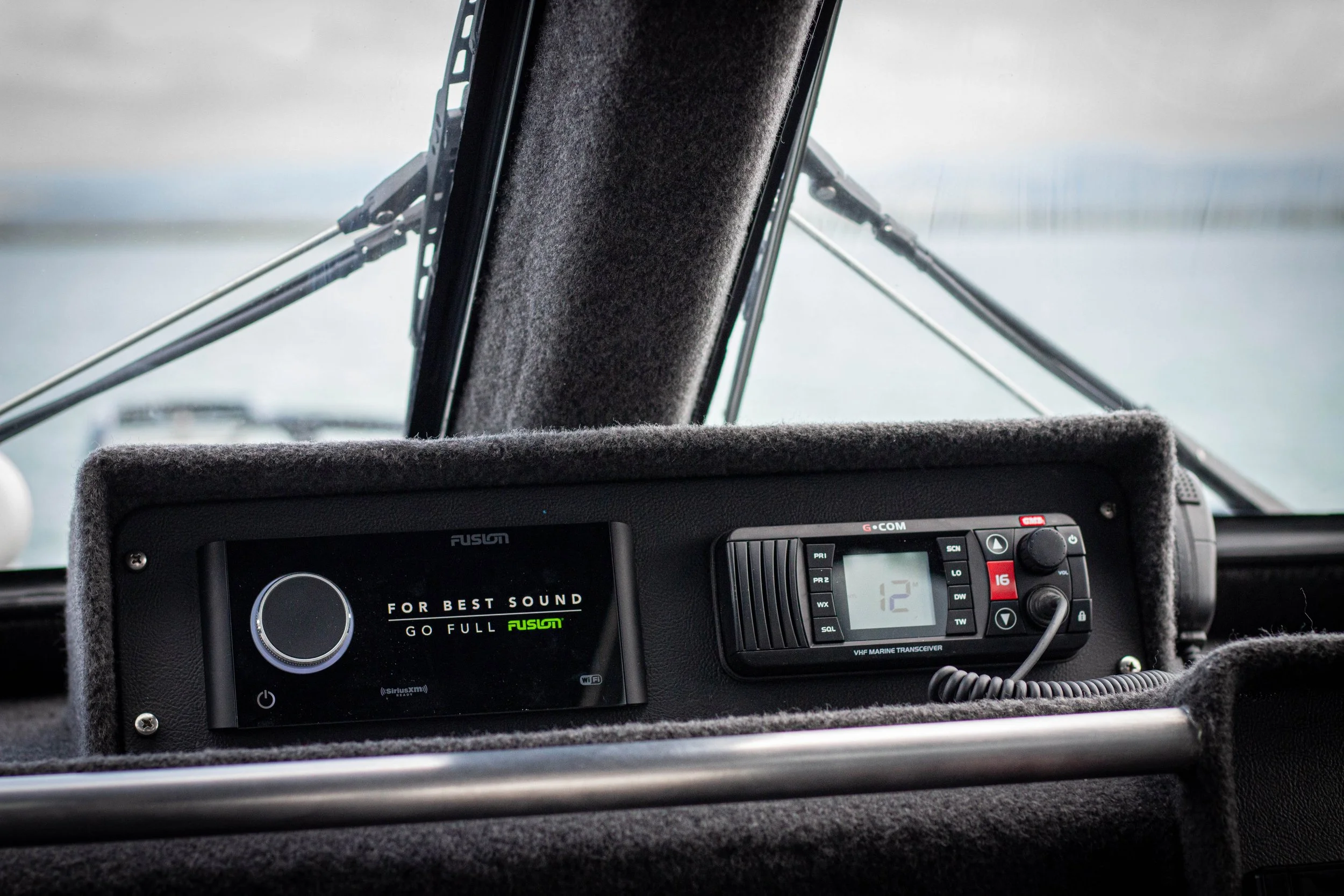 800 Weekender aluminium fishing boat custom built by White Pointer Boats