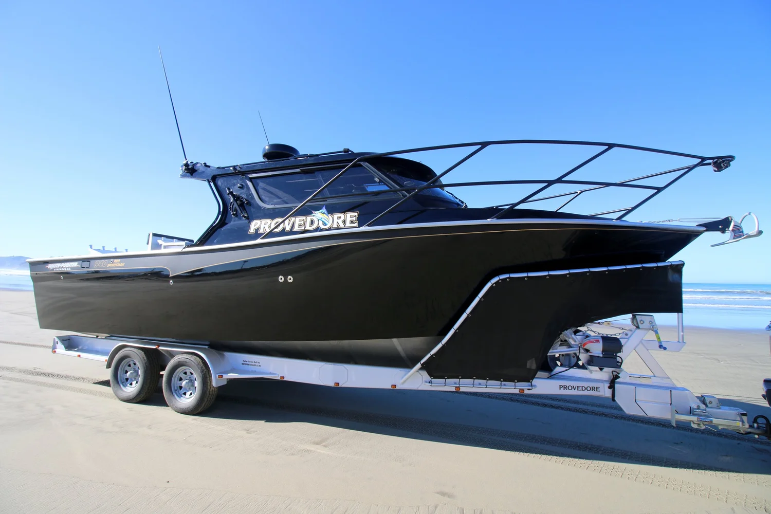 940 Pro Sportsman aluminium fishing boat custom built by White Pointer ...