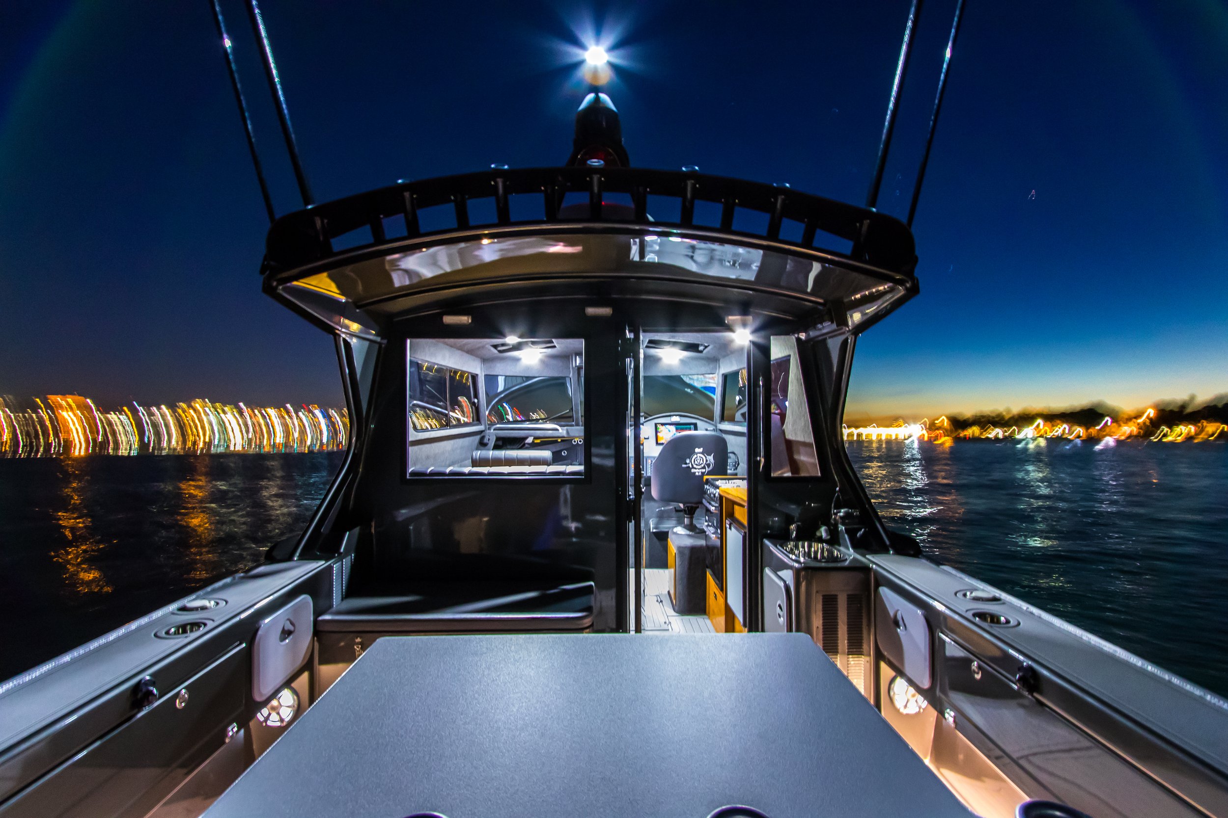 970 Pro Sportsman aluminium fishing boat custom built by White Pointer ...