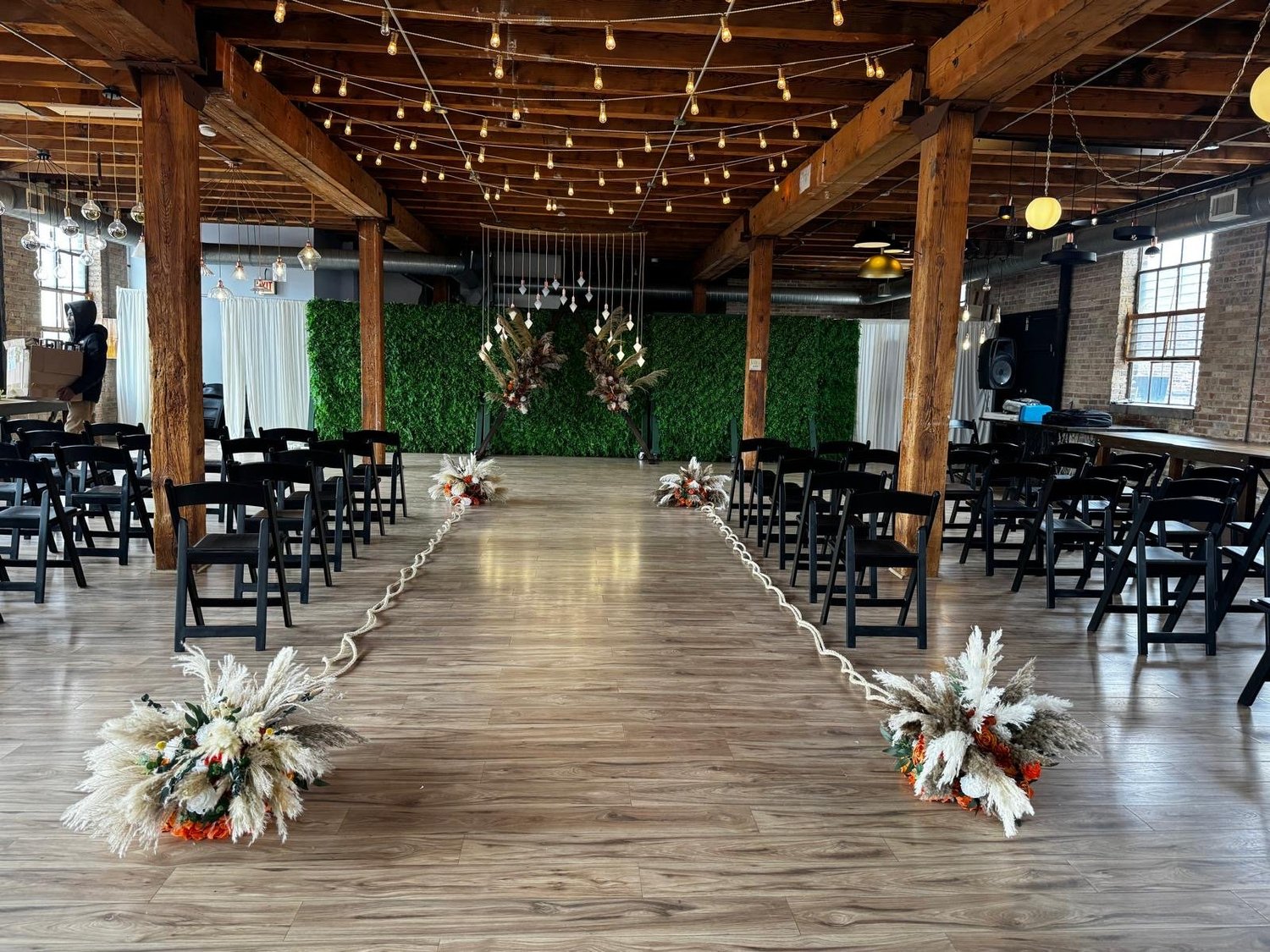 Details about customizable event packages according to client needs ...