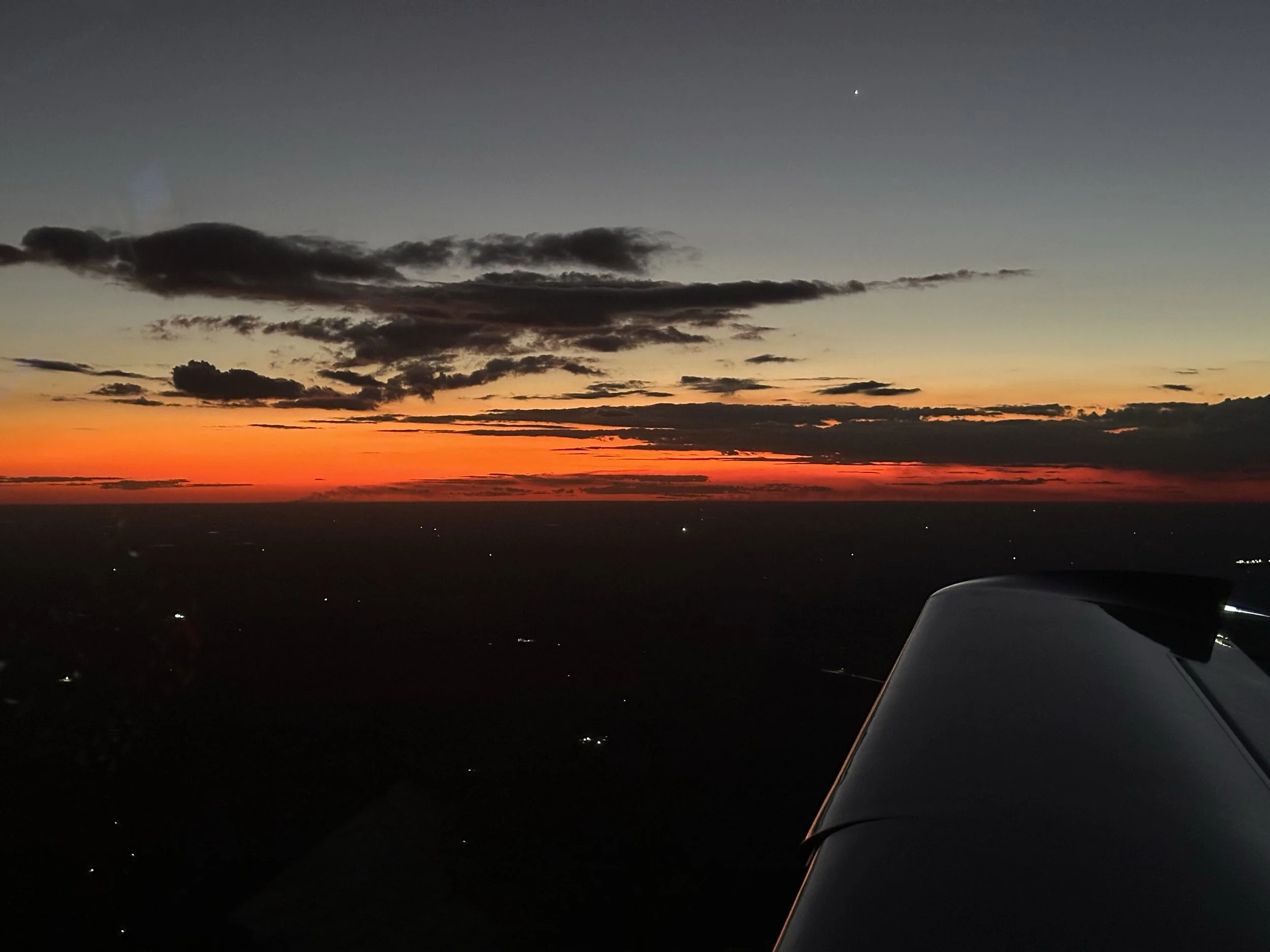 Master Night VFR: Rules, Navigation & Safety Tips for Pilots — TEAM ...