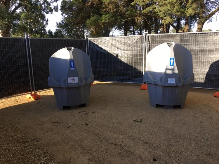 Portable Urinal Hire — Vanity Hire
