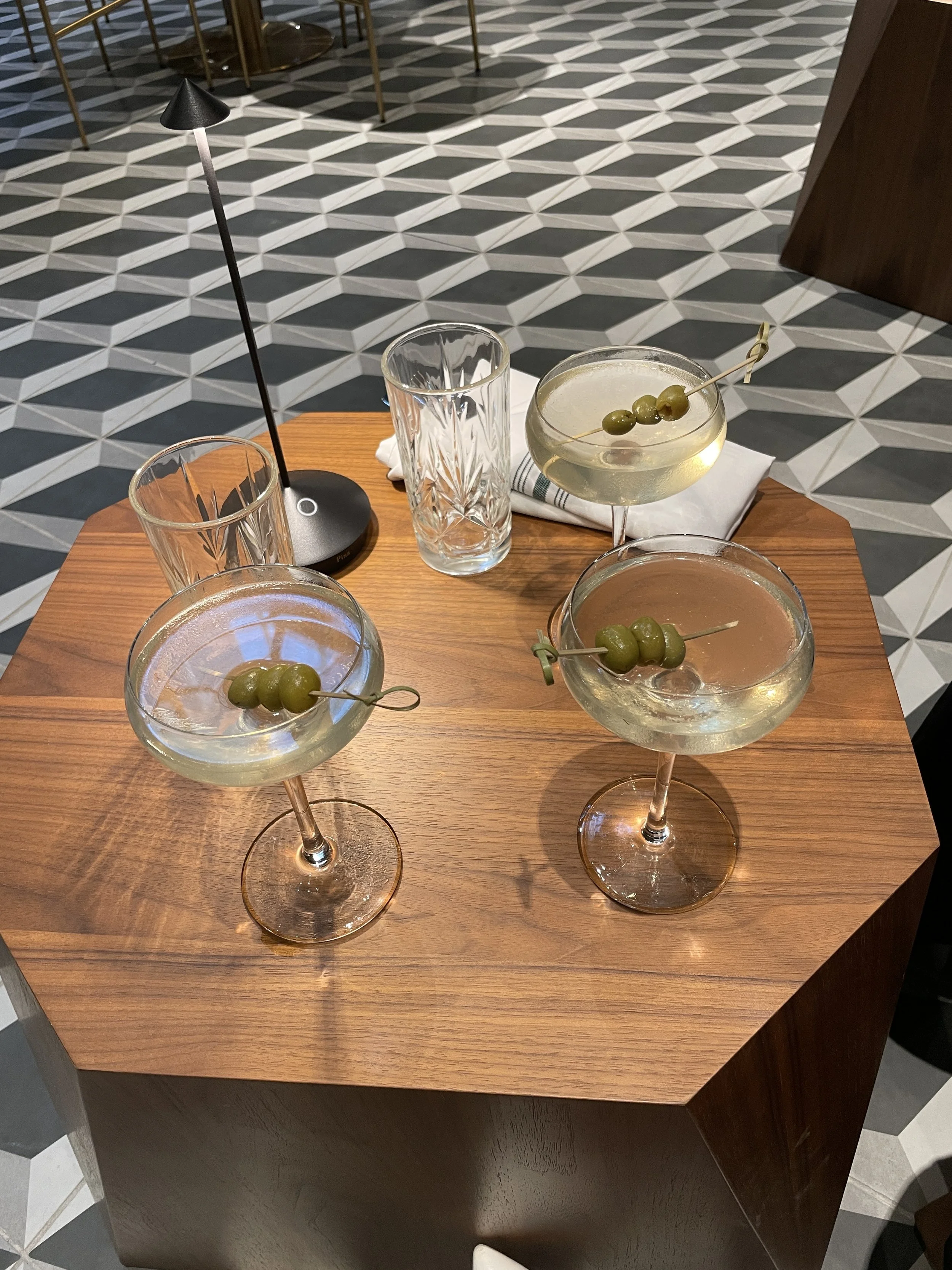 General 1 — THE VICTORIA