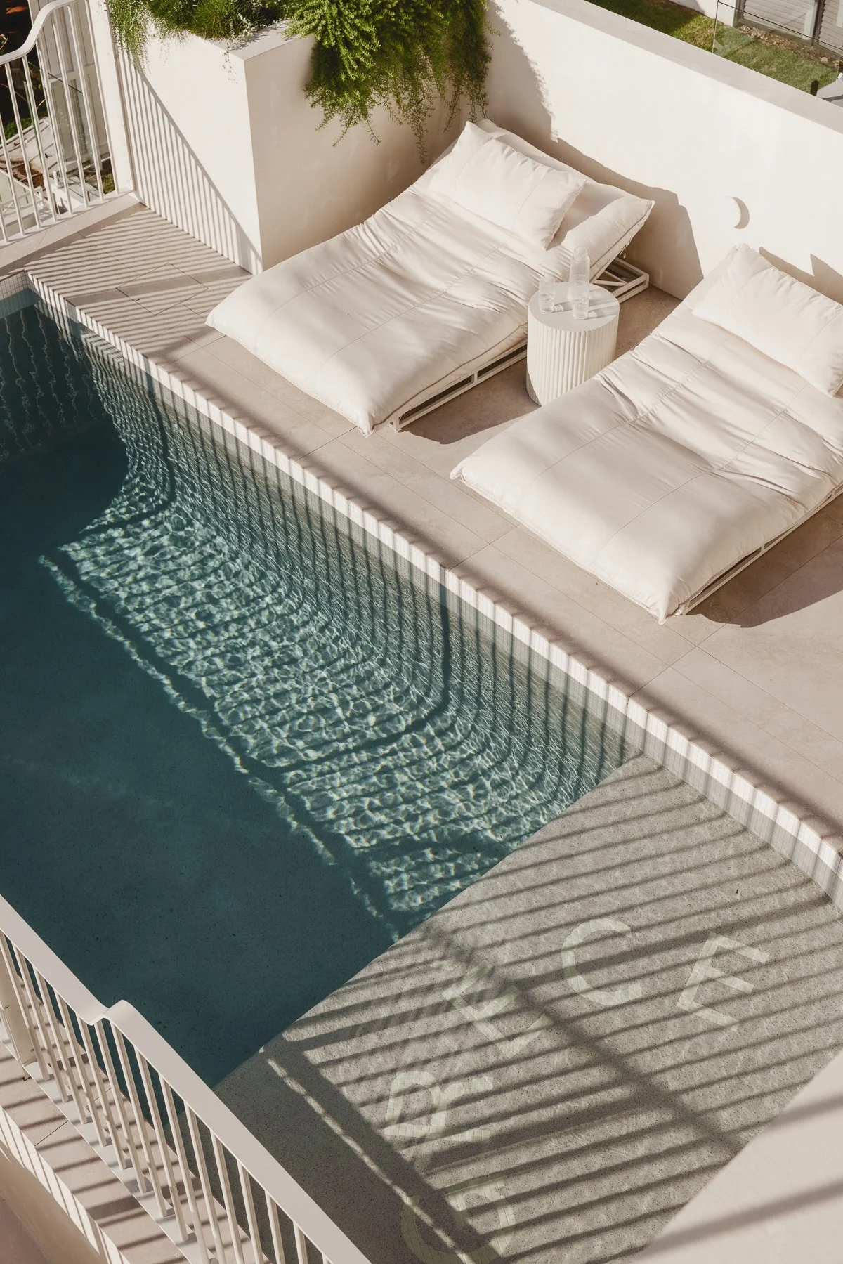 LUCÉ | CURATED WITH CREATIVES IN MIND