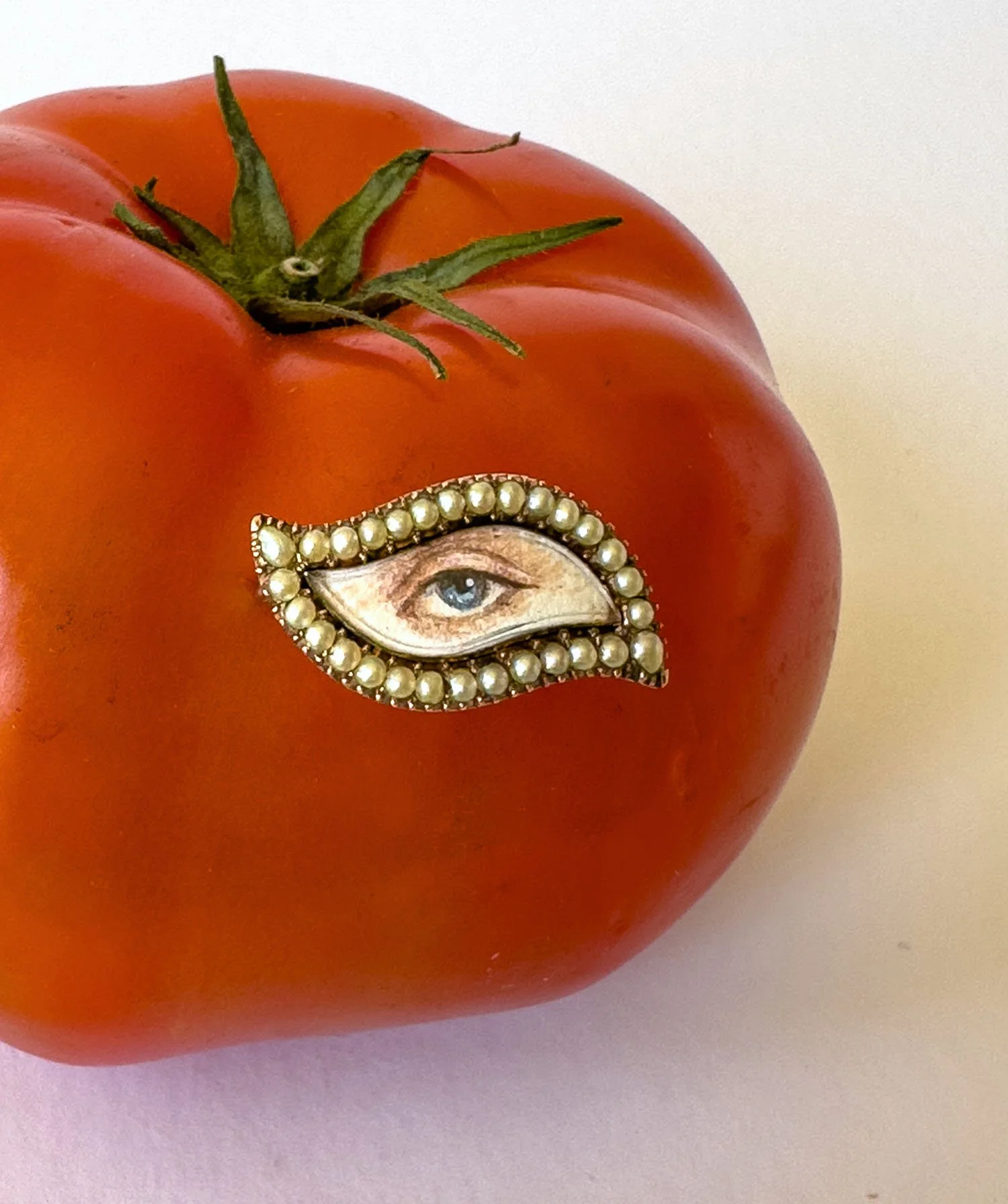 Miniature Artist Eye Portrait of Berthe Morisot by Irene Owens — Art/artefact