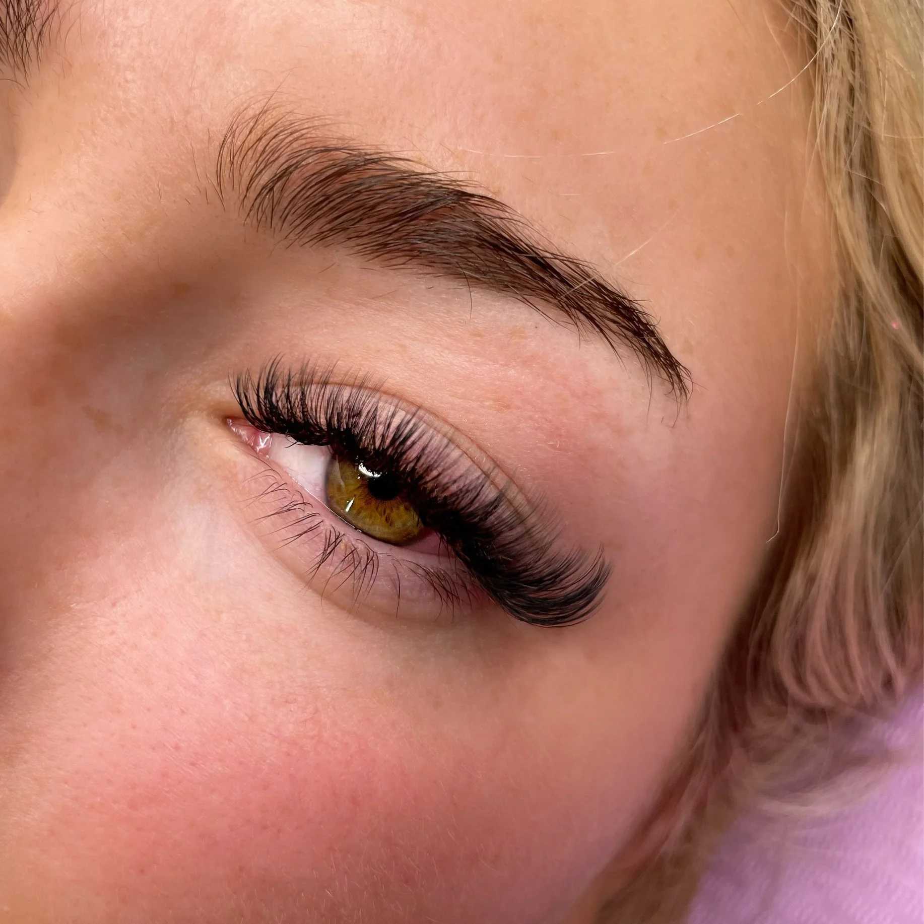 Eyelash Extension & Brow Studio North Shore | Blinkroom
