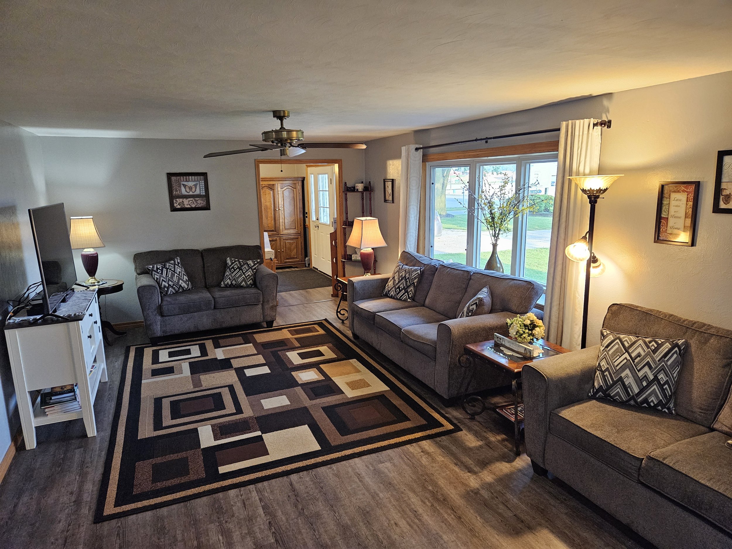 Services 2 — Old Carriage Inn