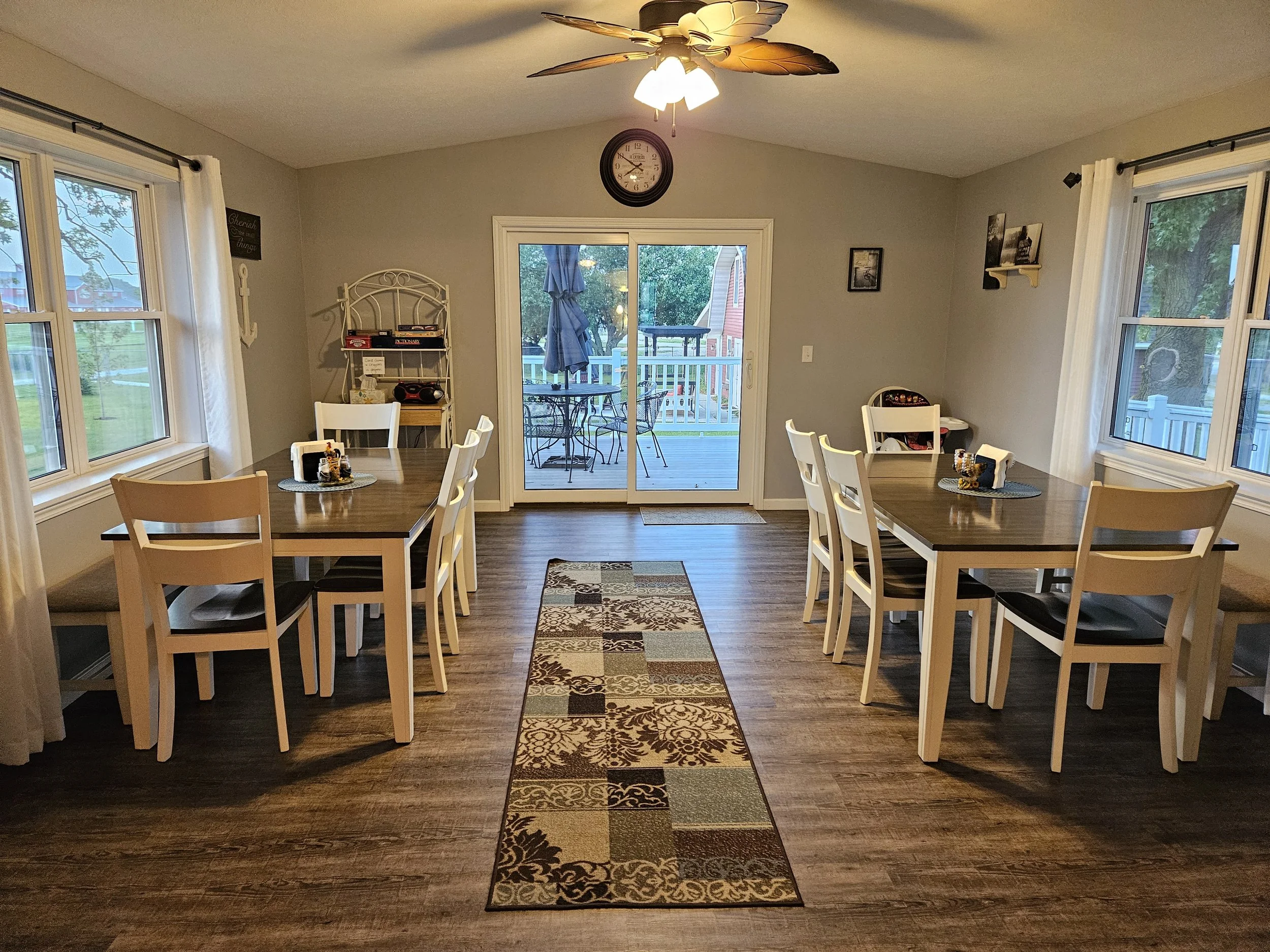 Contact — Old Carriage Inn