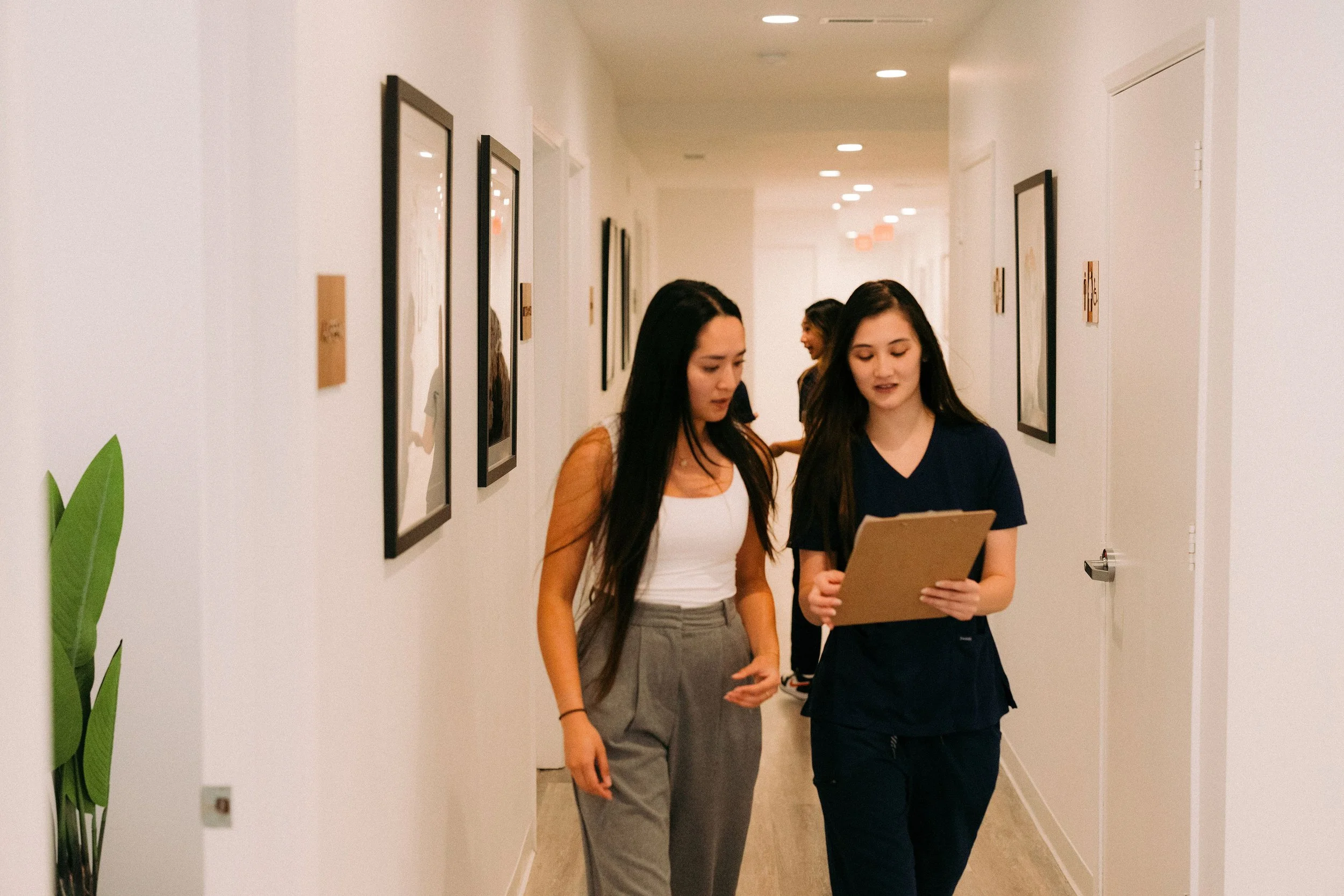 Understanding the Risks of TMS Therapy — Acacia Clinics