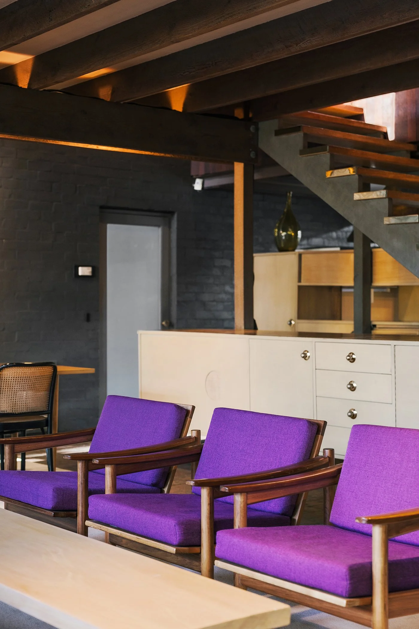 Maruni Chairs — Robin Boyd & Japan