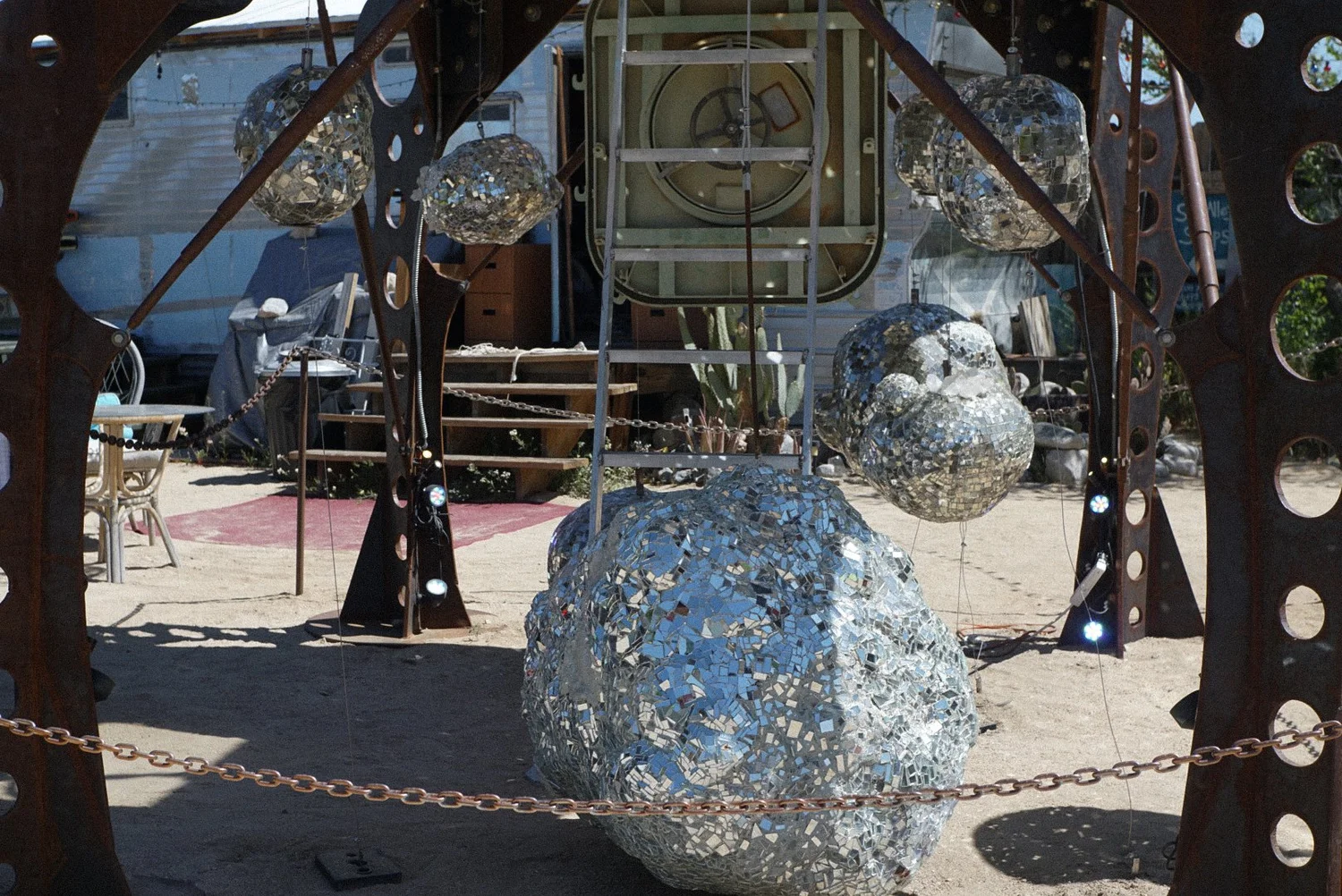 7 Things To Do In Joshua Tree, California | National Park, Museums ...