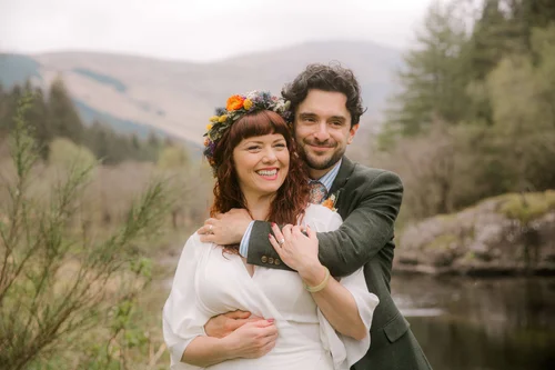 What does elope mean?