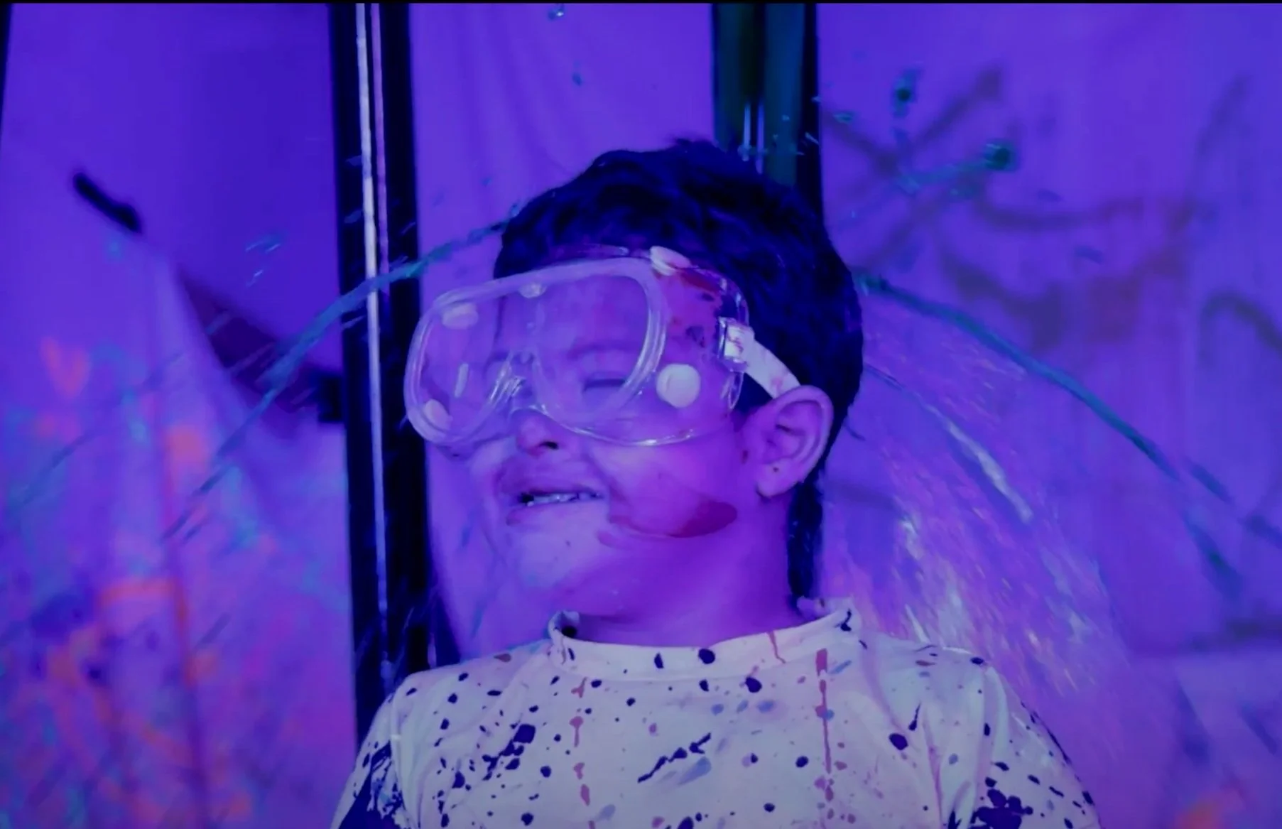 SMASH IT RAGE ROOM AND PAINT SPLATTER ROOMS