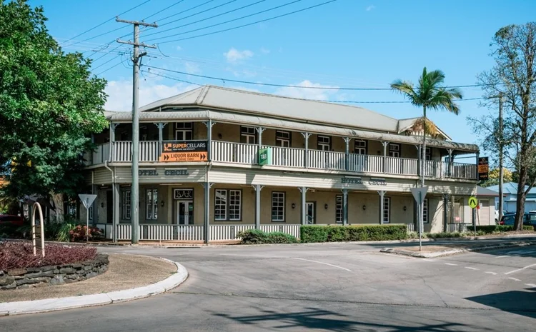 Hotel Cecil