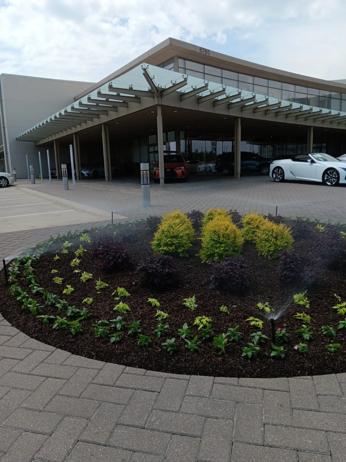 Dyna-Mist | Commercial Landscape Maintenance, Enhancement, Installation ...