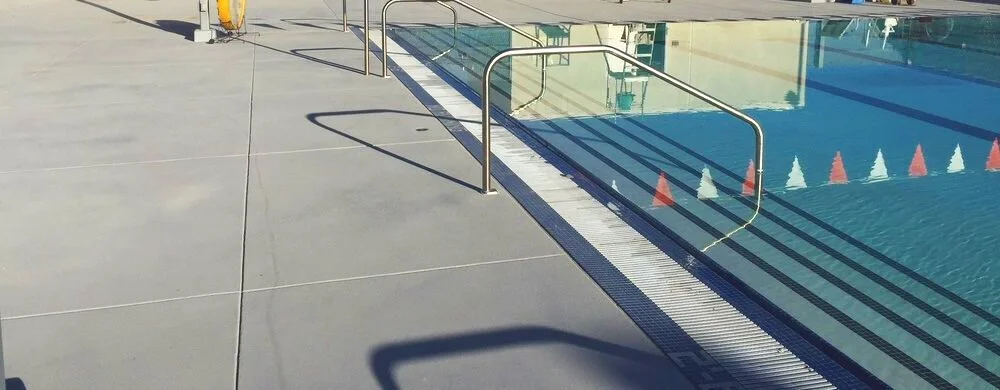 POOL DECKING AND FLOORING - PIERCE COLLEGE — KYA
